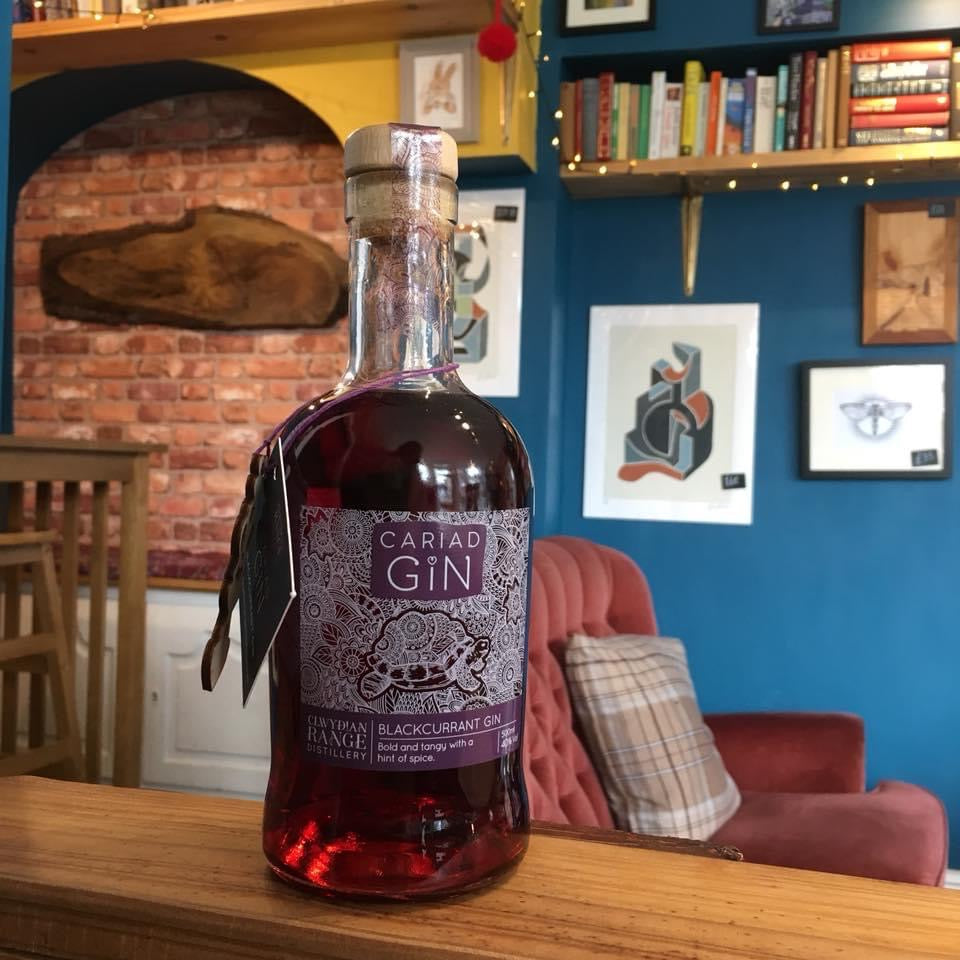 Cariad Gin - Blackcurrant Gin Gift Box 500ml